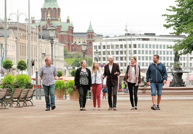 Guided City Walks in Helsinki | Stromma.com