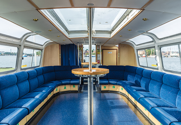 Rent M/S Delfin IV in Stockholm | Stromma.com